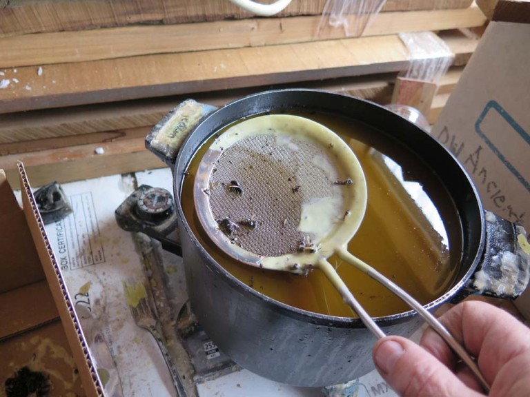 The Barn on White Run | Processing Beeswax From Beginning to End – Part 1