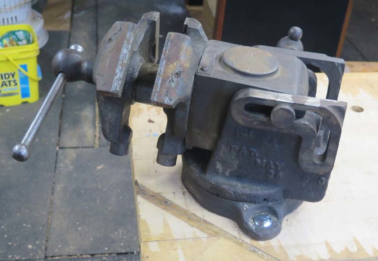 The Barn on White Run | Vises